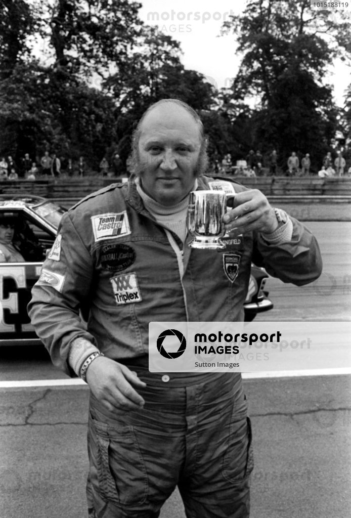 Gerry Marshall (GBR) with his trophy. Saloon Car Racing, Oulton Park ... Gerry Marshall (GBR) with his trophy. Saloon Car Racing, Oulton Park ...